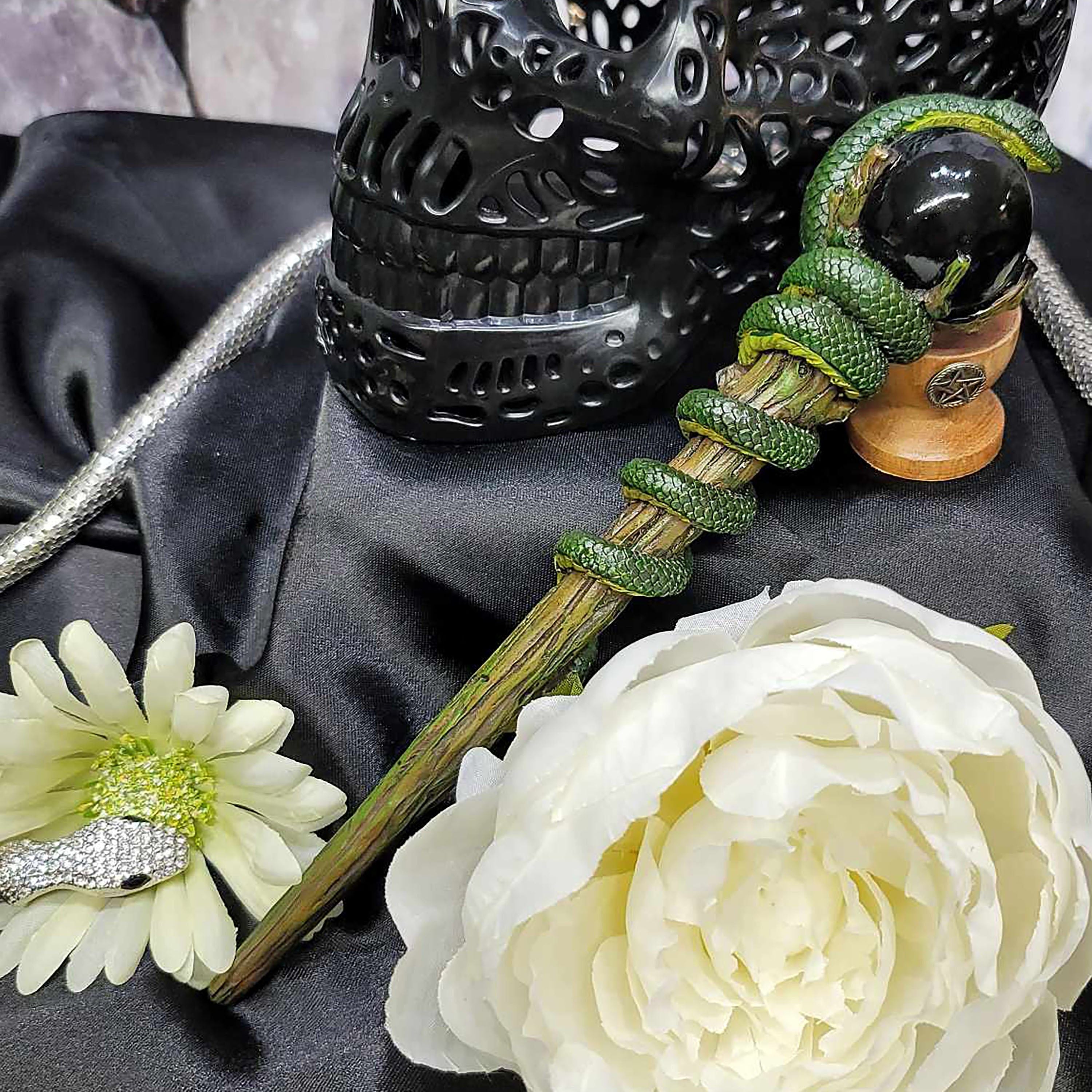Black Orb Snake Wand
