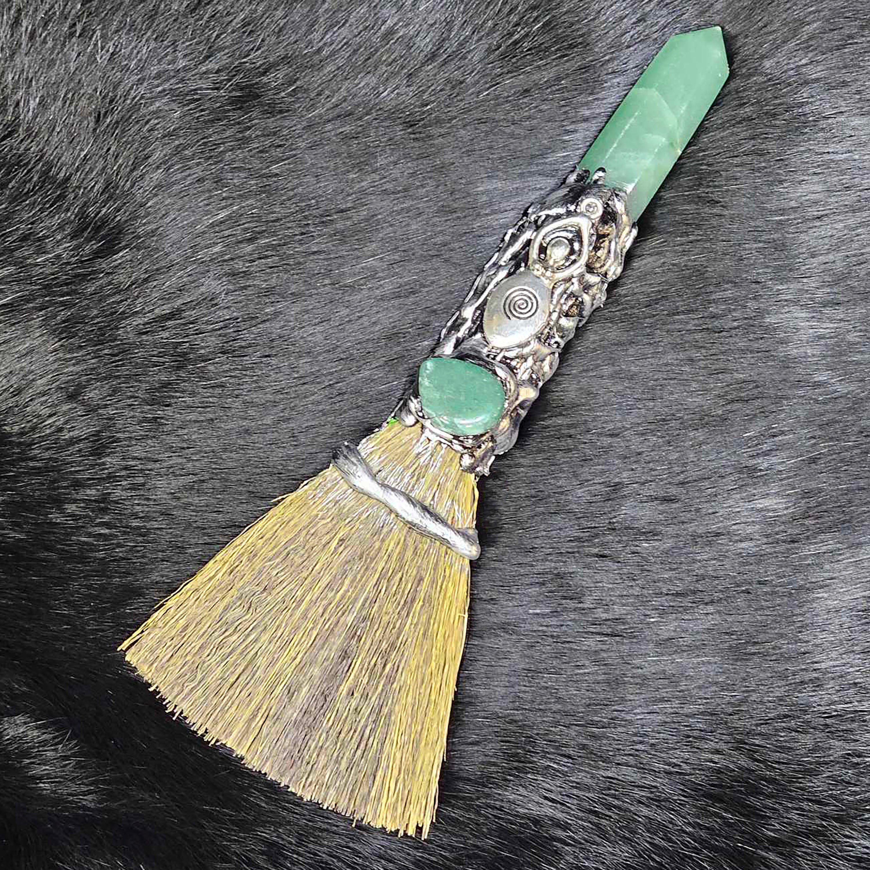Talisman - Gemstone Broom Green Aventurine with Spiral Goddess - 8" lo